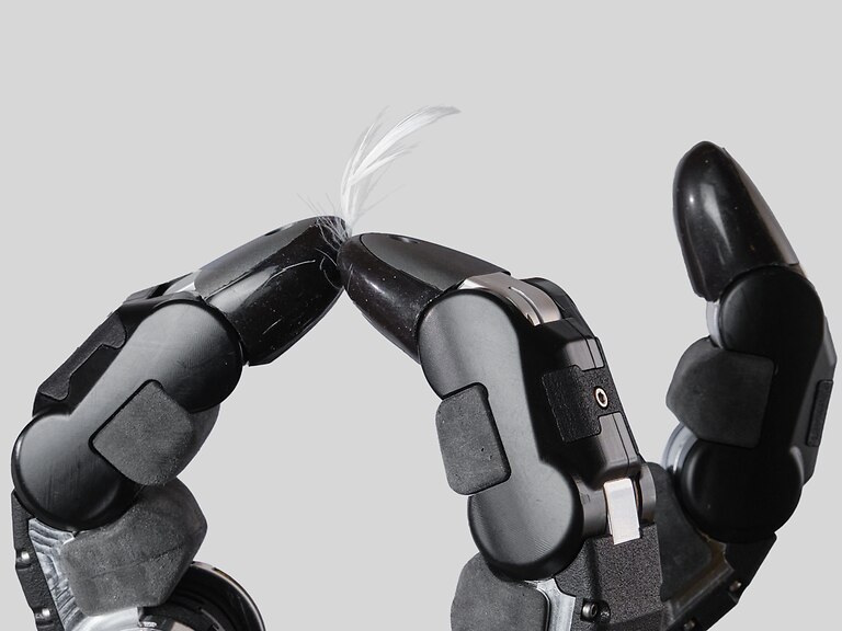 Shadow Robot and Google DeepMind Develop Advanced Robotic Hand | maxon ...